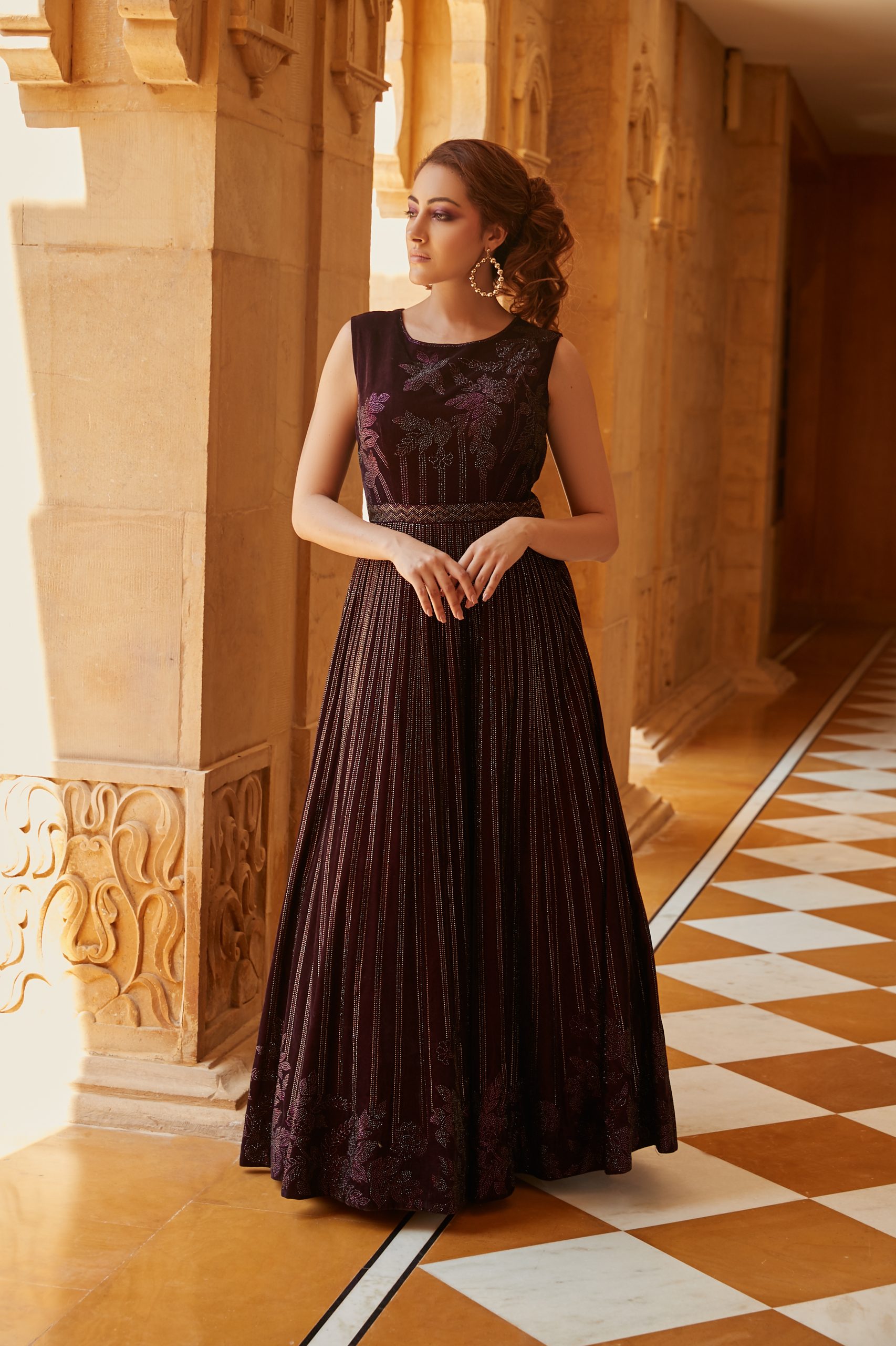 Velvet Outfits To Wear On Frosty Winter Wedding - Style and Fashion ...